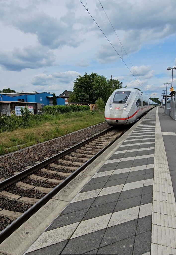 Tren istasyonu Eystrup, Aşağı Saksonya, foto