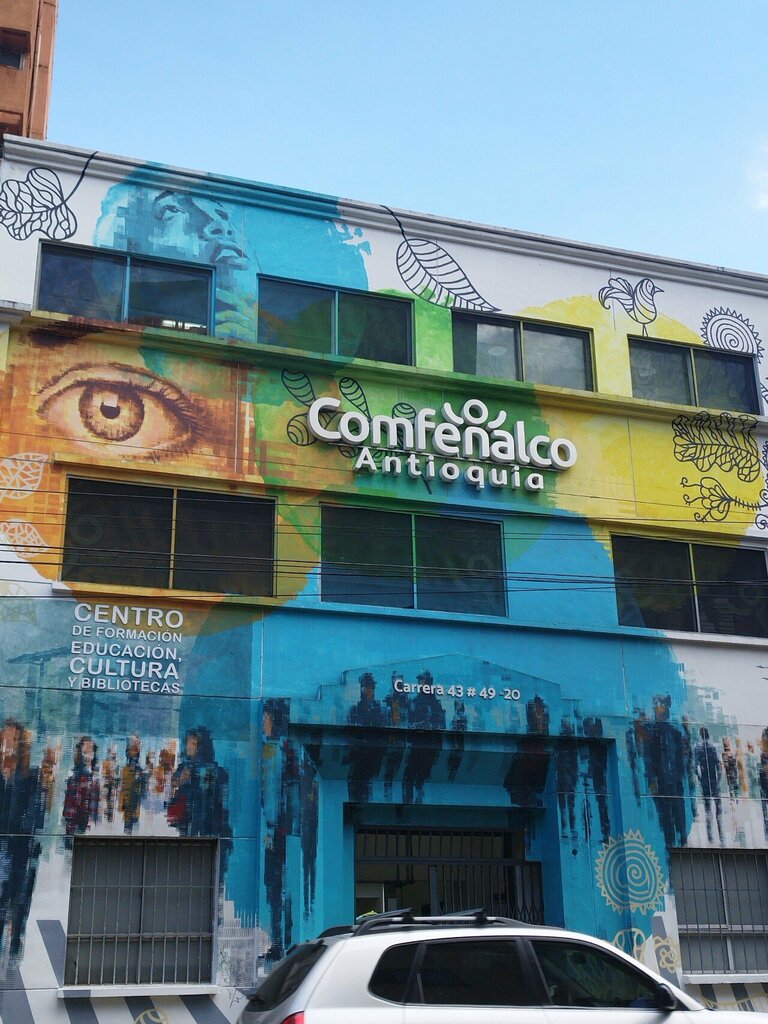 Eğitim merkezleri Comfenalco Antioquia, Medellin, foto