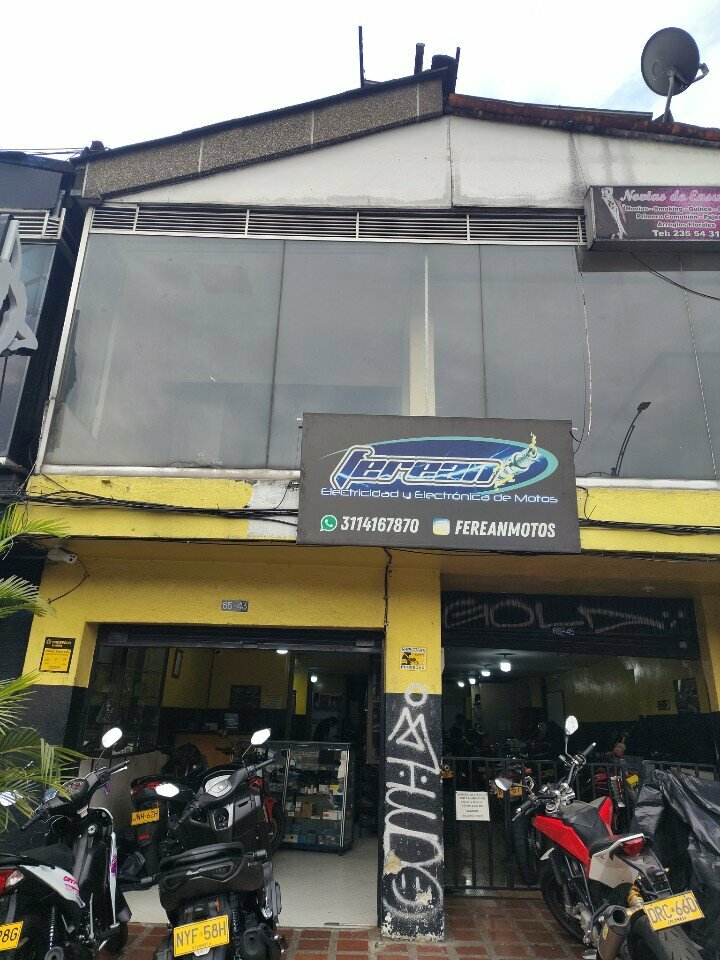 Giyim mağazası Dream Brides, Medellin, foto