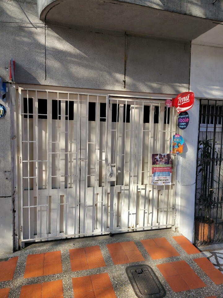 Market Grocery store, Medellin, foto