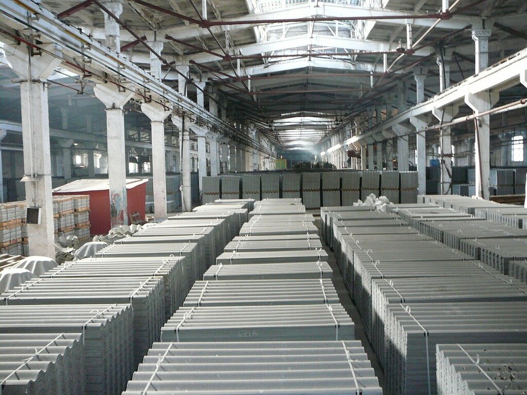 Çatı ve çatı materyalleri Timlyuysky zavod, Irkutsk, foto