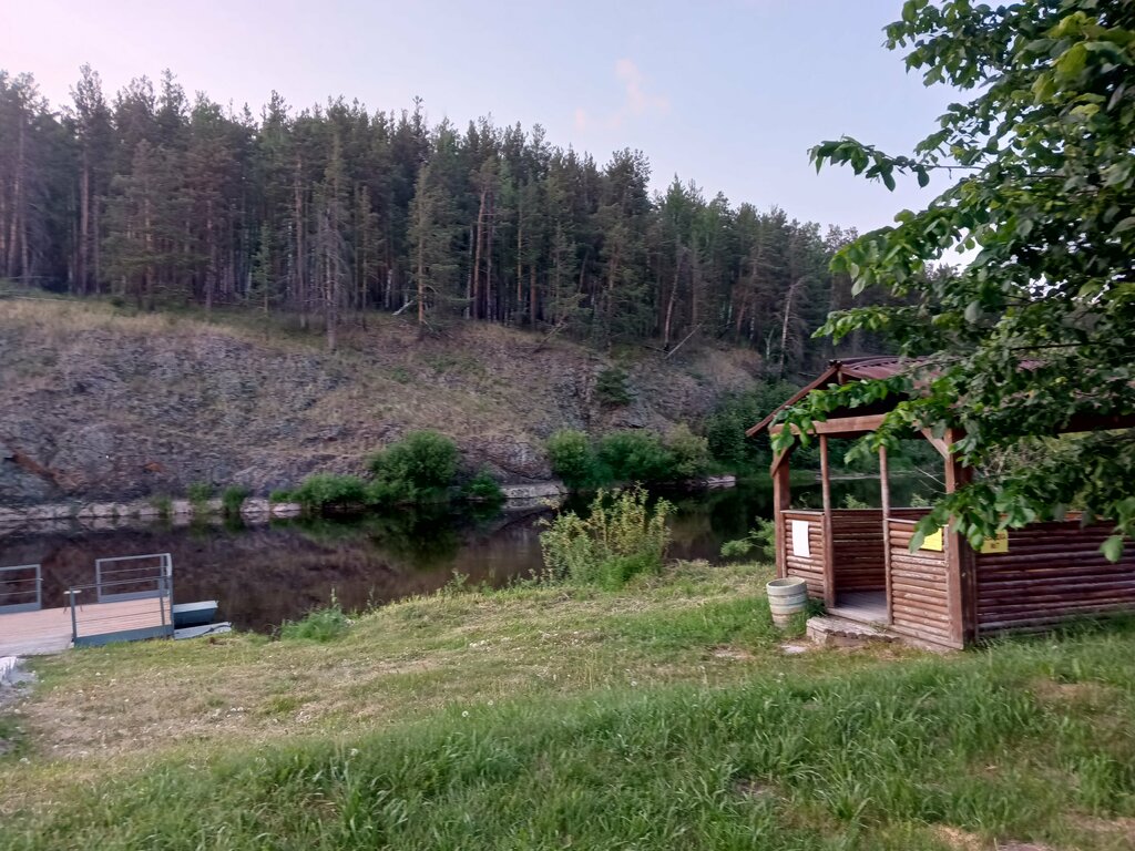 Resort oteller, tesisler Бережок, Sverdlovskaya oblastı, foto