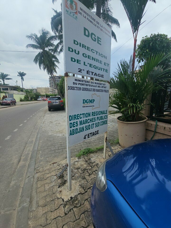 Halka açık kanunsal konularda bilgi merkezi Regional Directorate of Public Markets, Abican, foto