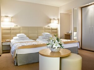 Hotel Petropol (Masovian Voivodeship, Płock, aleja Stanisława Jachowicza, 49), otel  Plotsk'tan
