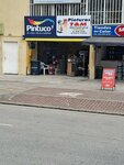 T Y M (Valle del Cauca, Municipio de Santiago de Cali, Avenida Alfonso Bonilla Aragon, 70-88), boya ve cila malzemeleri üretim ve satış yerleri  Cali'den
