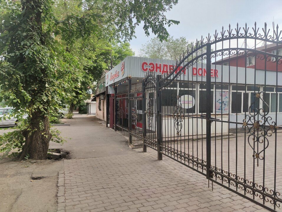 Fast food Minutka, Almatı, foto