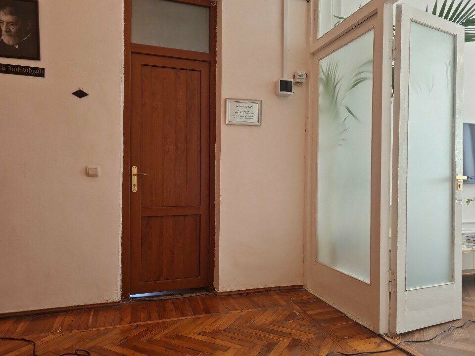 Psikolojik yardım merkezleri Narine Papyan, Erivan, foto