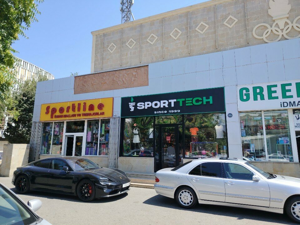 Spor giyim ve ayakkabı Sporttech, Bakü, foto