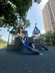Playground (Moscow, Yugo-Vostochniy Administrative Okrug, Nekrasovka District, Nekrasovka Village), oyun alanı  Moskova'dan