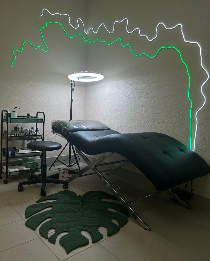 Güzellik salonu Студия перманентного макияжа by Alena Dontsul, Vladimir, foto