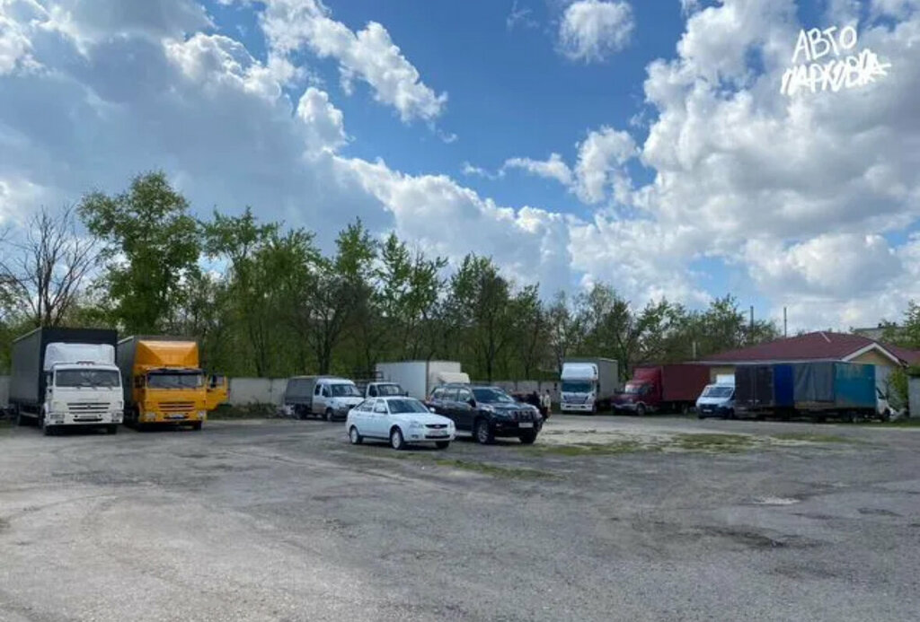 Otoparklar Охраняемая Автопарковка, Dzerjinsk, foto