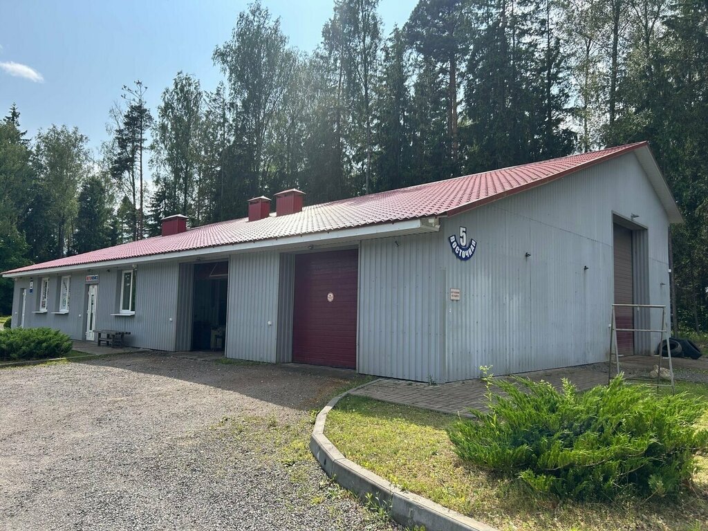 Otomobil servisi Реактор, Ostrovets, foto