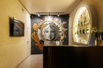 Приват в Тени (Nevskiy Avenue No:74-76Г), otel  Saint‑Petersburg'dan