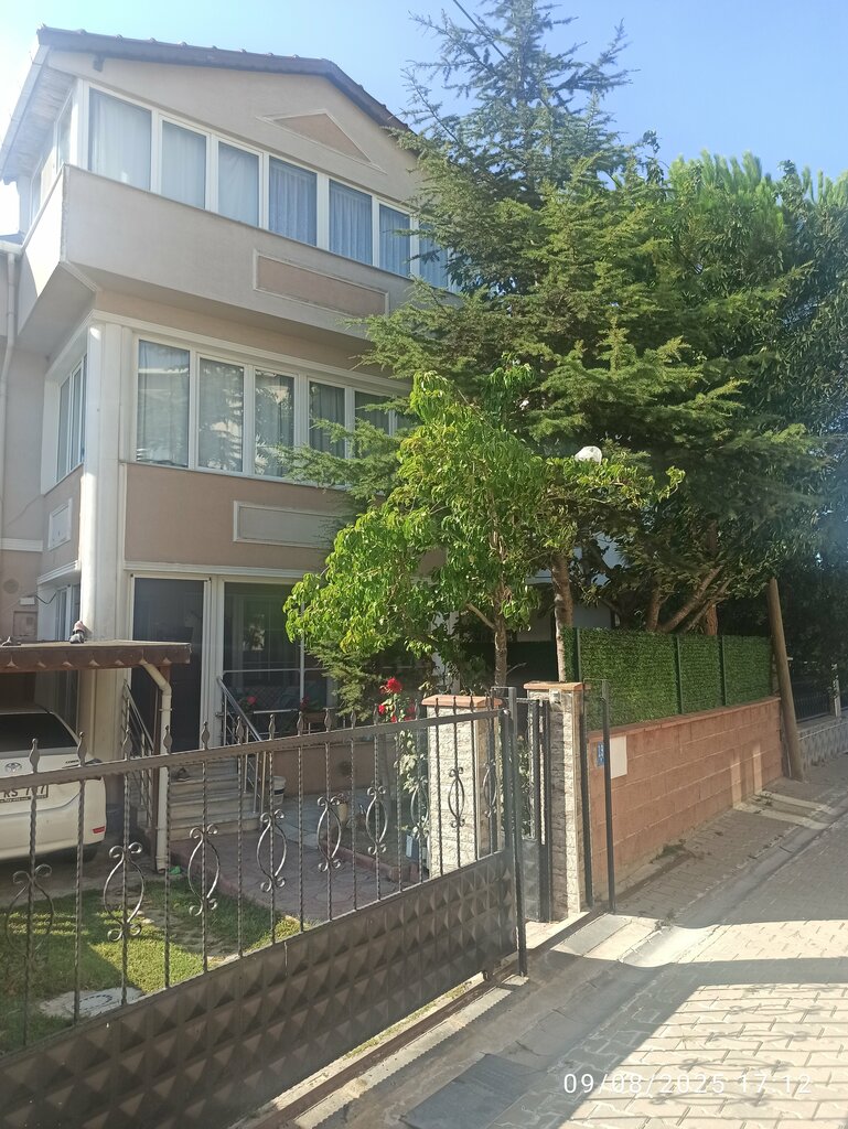 Kişisel gelişim merkezi Aysu konağı, Saray, foto