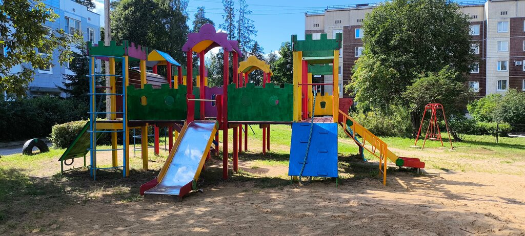 Oyun alanı Playground, Saint‑Petersburg ve Leningradskaya oblastı, foto