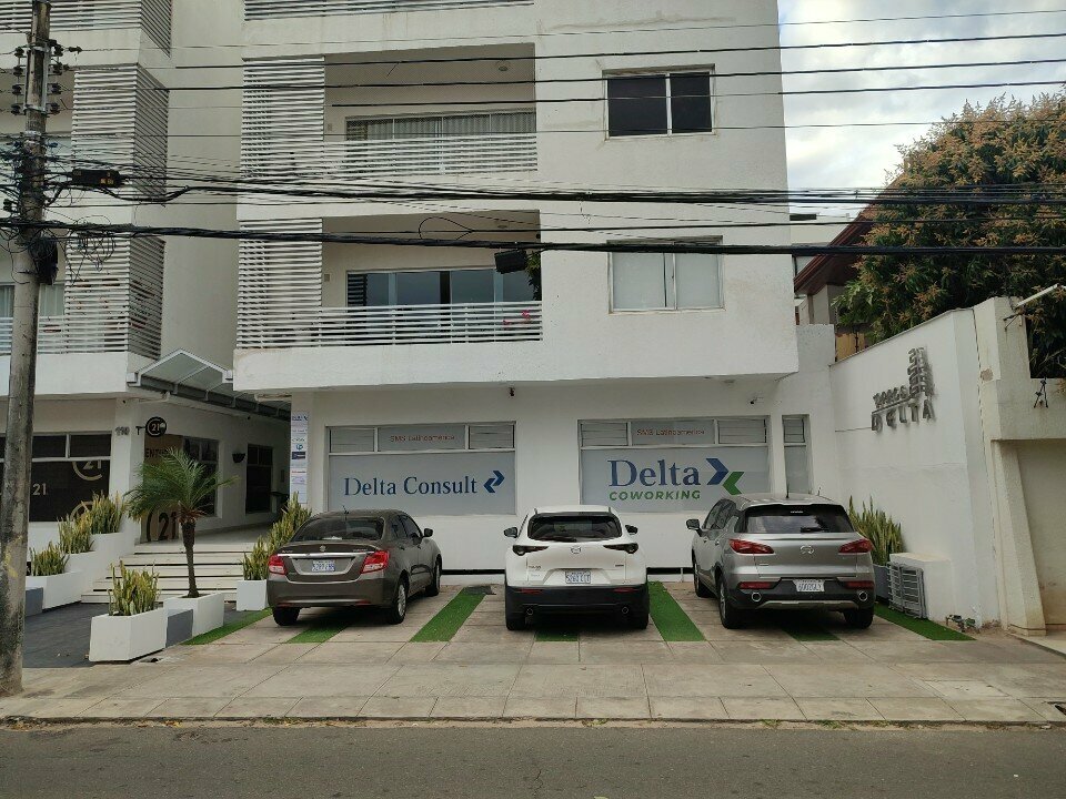 Hukuk büroları Delta Consult, Santa‑Krus, foto