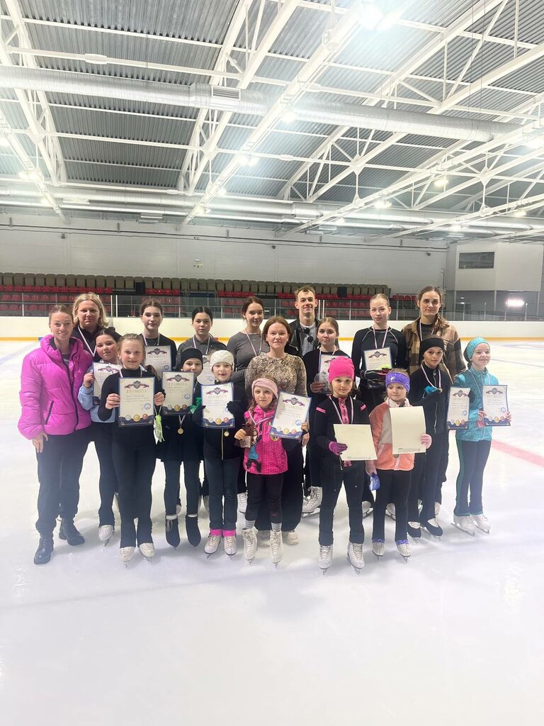 Spor kulüpleri Клуб фигурного катания Avangard, Vyborg, foto