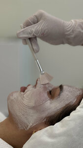 Nova Clinic (Nikolaya Ostrovskogo Street No:49), kozmetoloji, kozmetik salonları  Perm'den