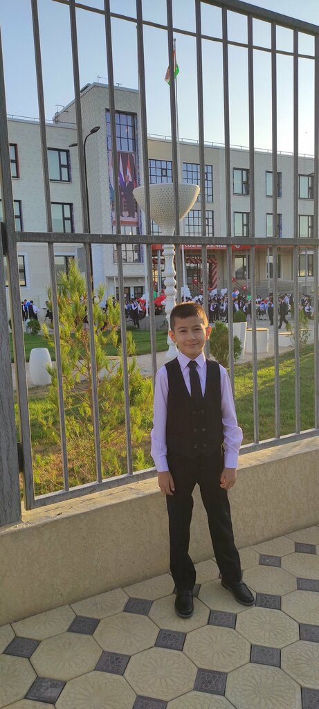 Ortaokul Российско-таджикская средняя общеобразовательная школа имени Антона Чехова, Hücent, foto