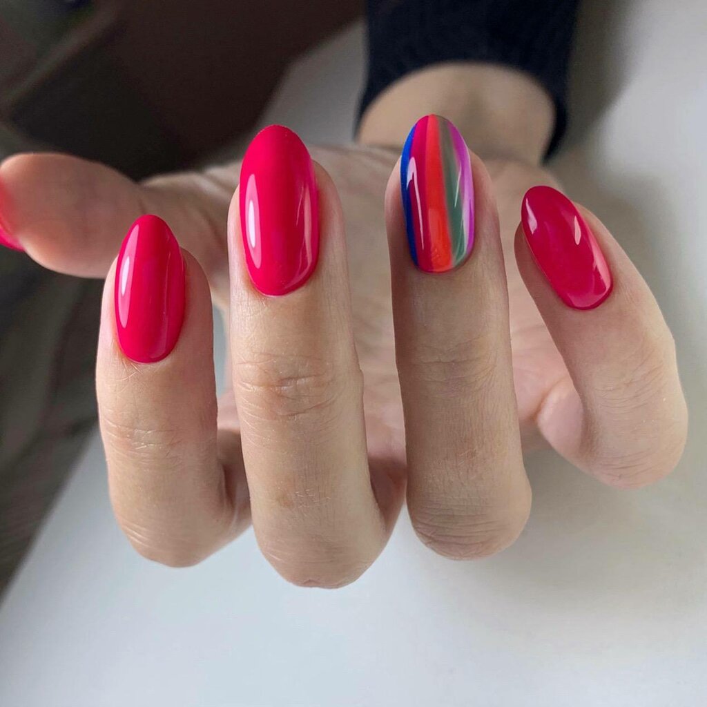 Manikür-pedikür Маникюрный кабинет, Livny, foto