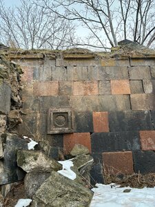 Средневековая церковь Тадевоса (Kotayk Region, Village of Bjni), ermeni apostolik kilisesi  Kotayk'tan