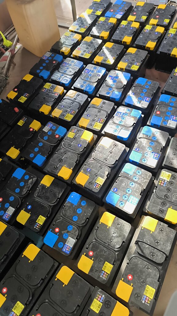 Akümülatör ve şarj cihazları Аккумуляторы, Leninogorsk, foto