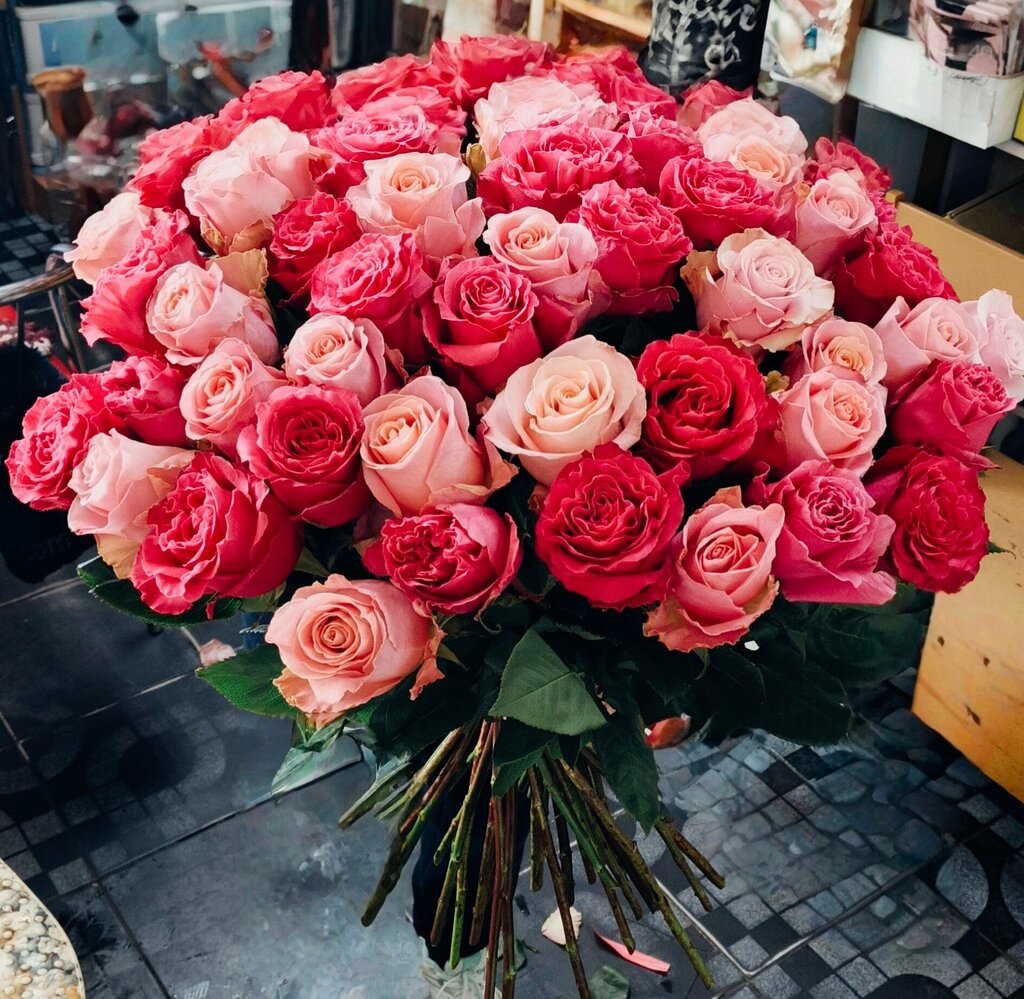 Çiçekçiler Цветы, Vereya, foto
