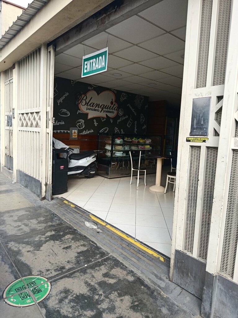 Ekmek fırını Blanquita Panes y Café, Lima, foto