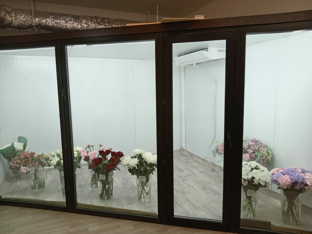 Çiçek teslimatı Росали, Yekaterinburg, foto