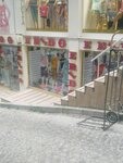 Erdo Tekstil (Nişanca Mah. Laleli Soğanağa Cad. Derin Kuyu Sok. No:4, Kumkapı, Fatih, İstanbul - Avrupa), toptan giyim  İstanbul'dan
