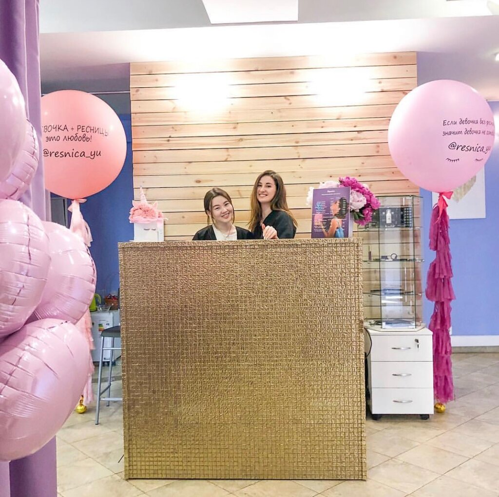 Kaş ve kirpik salonu OkayWakeUp, Moskova, foto