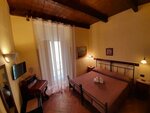 Conte Cavour (Piazza Cavour No:152, Naples), otel  Napoli'den