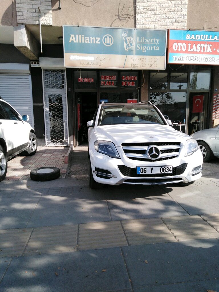 Sigorta şirketleri Allianz Sigorta, Ankara, foto