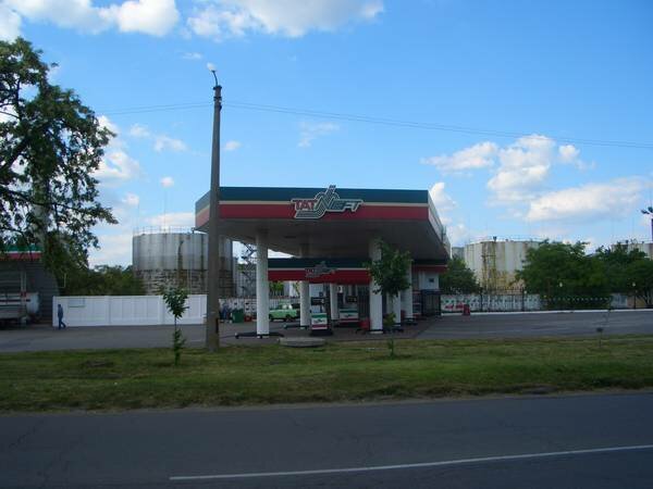 Benzin istasyonu Tatneft, Poltava, foto