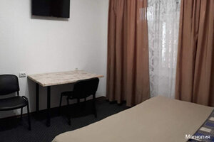 Magnolia (Больничный переулок No:8А, посёлок городского типа Орджоникидзе), otel  Kırım Cumhuriyeti'nden