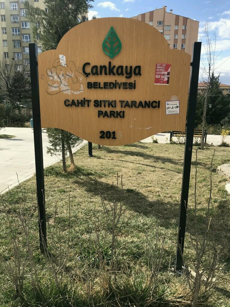 Parklar ve ormanlar Cahit Sıtkı Tarancı Parkı, Ankara, foto