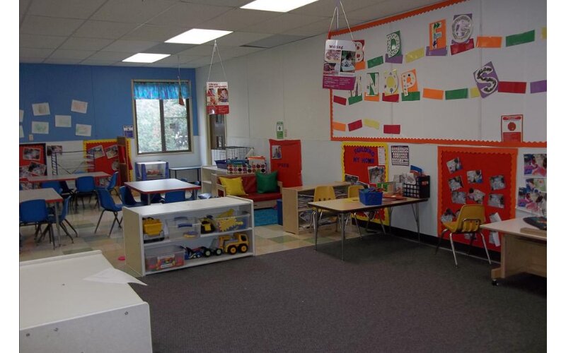 Ortaokul Londonderry Road KinderCare, Pennsylvania, foto