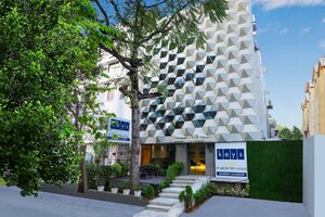 Keys Select by Lemon Tree Hotels (State of Gujarat, Ahmedabad Sardar Vallabhbhai Patel International Airport), otel  Ahmadabad'dan