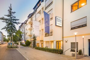 Novum Hotel Rega (Ludwigstraße No:16, Stuttgart), otel  Stuttgart'tan