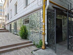 Lux, реконструкция волос (Molodogvardeyskaya Street No:218), kuaförler  Samara'dan