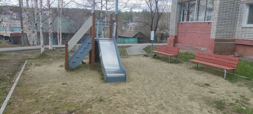 Oyun alanı Playground, Tynda, foto