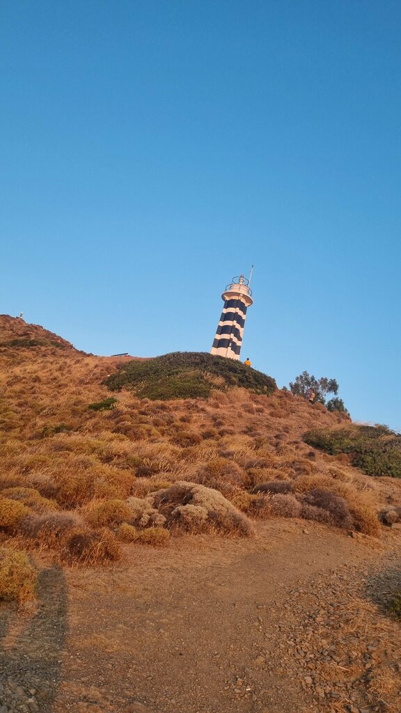 Turistik yerler Sarpıncık Deniz Feneri, Karaburun, foto