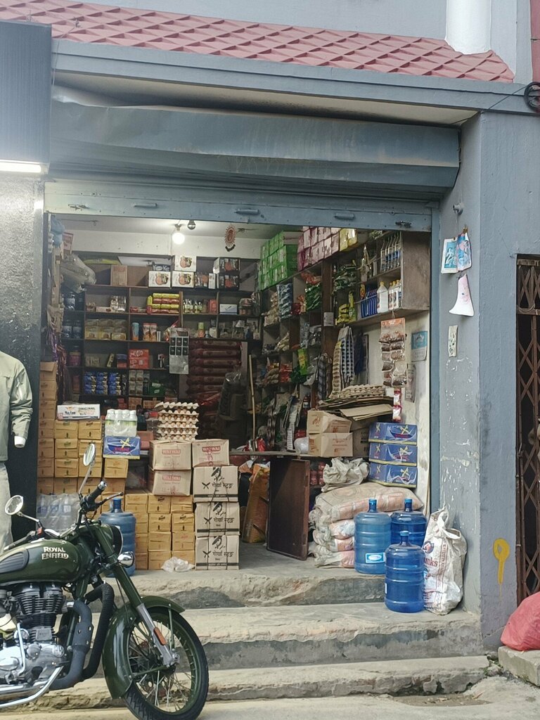 Mini-market Laxman Kirana Store, Katmandu, foto