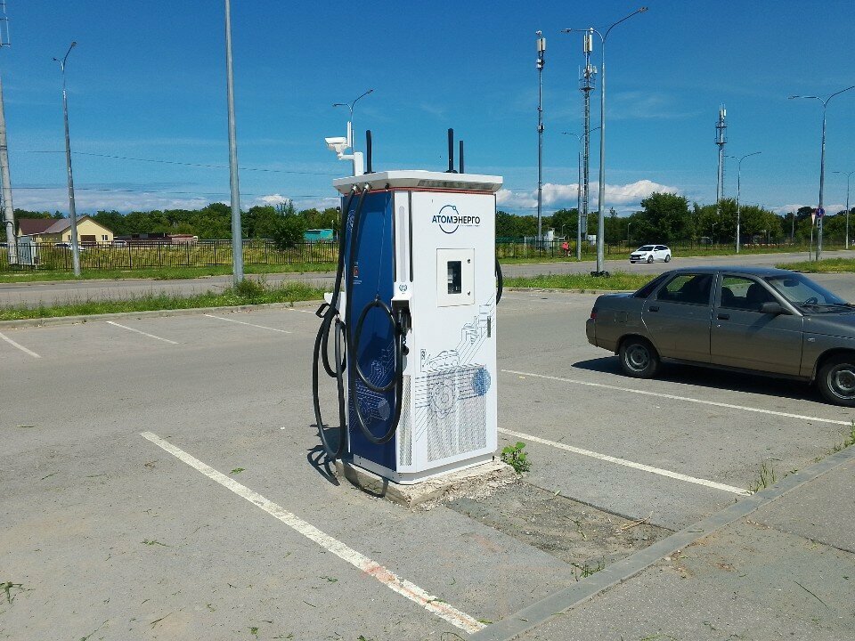 Elektrikli oto şarj istasyonları AtomEnergo, Ulyanovsk, foto