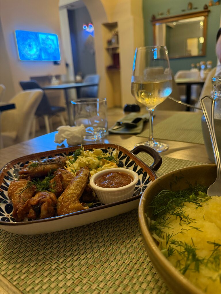 Restoran Plov Lagman, Batum, foto