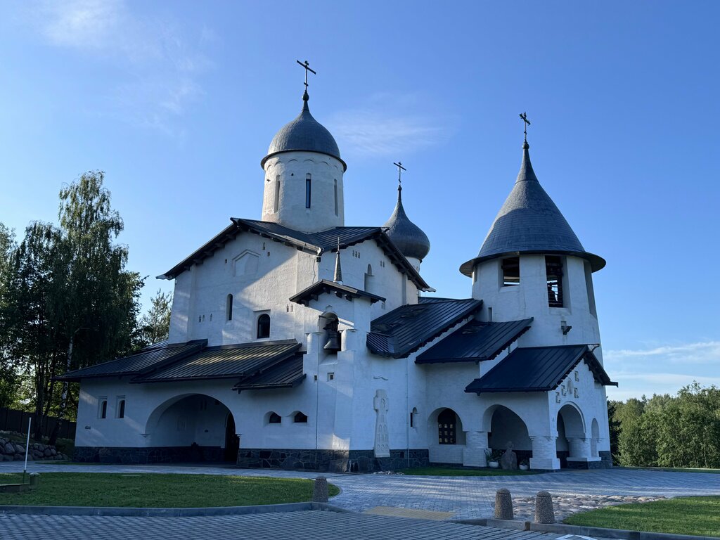 Ortodoks kiliseleri Храм в честь иконы Божией Матери Млекопитательница, Minskaya oblastı, foto