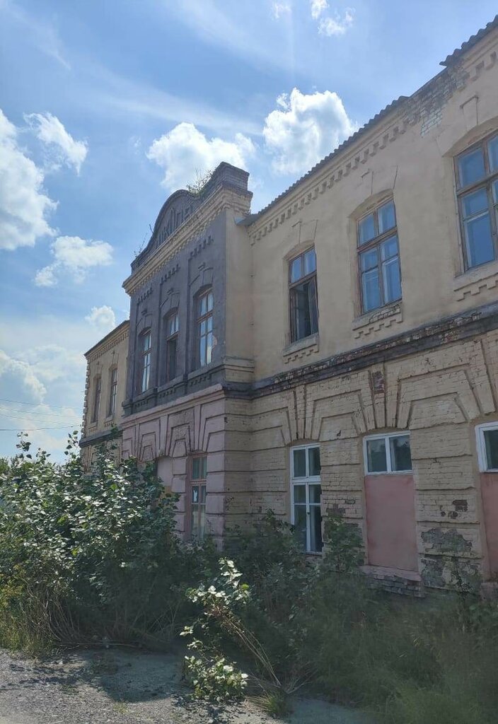 Turistik yerler Здание восьмилетней Пушкарской школы им. И.И. Хмелёва, Stariy Oskol, foto