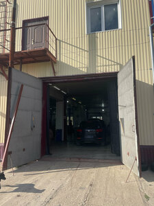 Otomobil servisi Allogarage, Kansk, foto