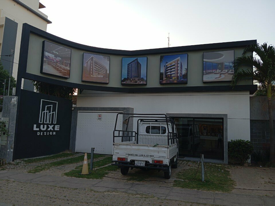 i̇nşaat firmaları LuxeDesign S. R. L., Santa‑Krus, foto