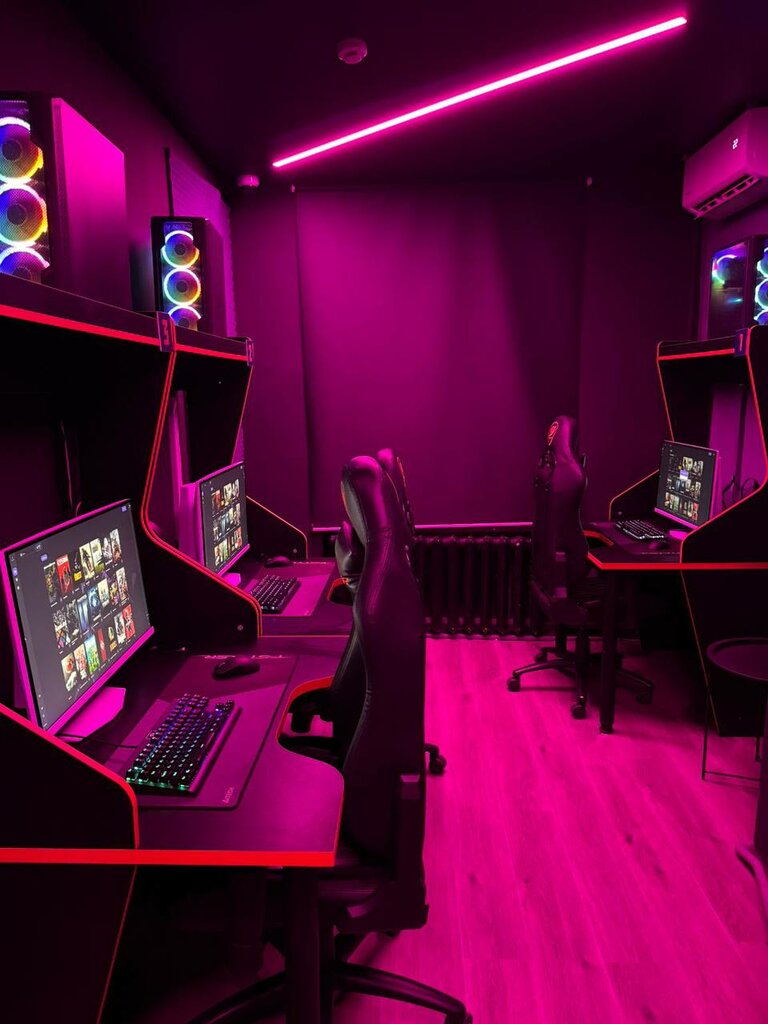 Bilgisayar kulübü Easy Frag, Solikamsk, foto
